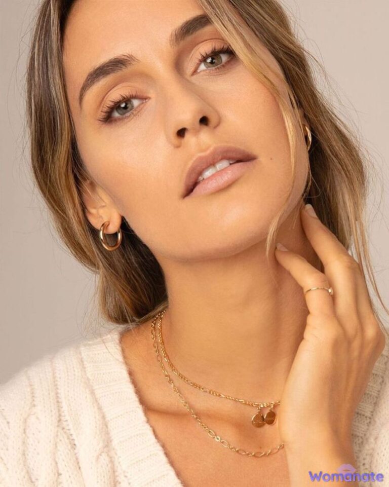 Dating a Spanish Woman: The Ultimate Guide for Men